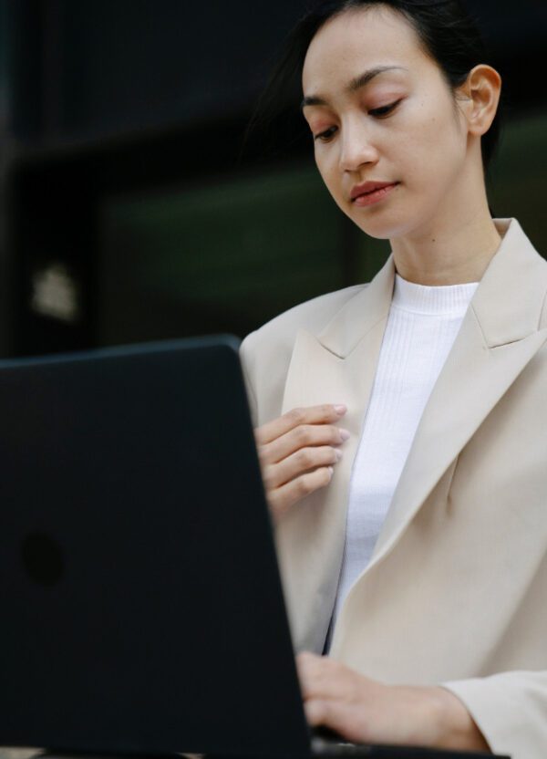 Lab Robots, Automation & Precision Solutions - Peak Robotics